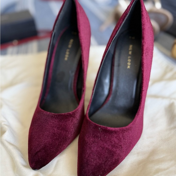 New Look | Shoes | New Look Burgundy Velvet Heels | Poshmark